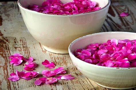 36 Natural Home Remedies For Glowing Skin For Oily Skin