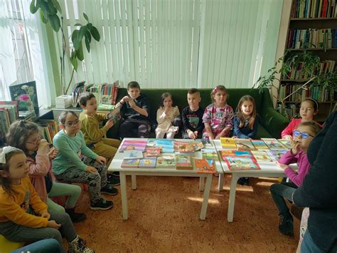 Гостуване на ПГ Снежанка на ДГ Червената шапчица в библиотеката Читалище Съвременник 1986