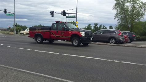 Richland Bc 171 And Medic 1721 Responding Youtube