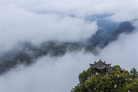 南尖岩景区门票 在线购票 团购优惠 南尖岩景区门票预订 游玩攻略 地址路线 南尖岩景区门票多少钱 项目收费 开放时间 大河票务网