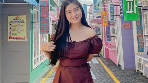 Cewek Cantik Santa Laetitia Putri Bitung 2022 Ngaku Kagum Dengan
