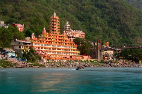 पिरान कलियर शरीफ की दरगाह घूमने की जानकारी और इसके प्रमुख दर्शनीय स्थल
