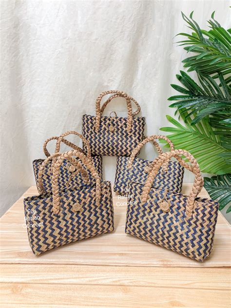 Beg Anyaman Mengkuang Ayaman Penan Bag Anyaman Pouch Bag