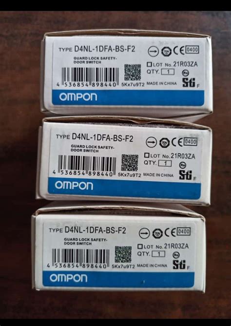 Guard Lock Safety Door Switch D4nl At ₹ 1420 Piece Omron Limit Switch