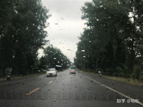 在他乡 知乎