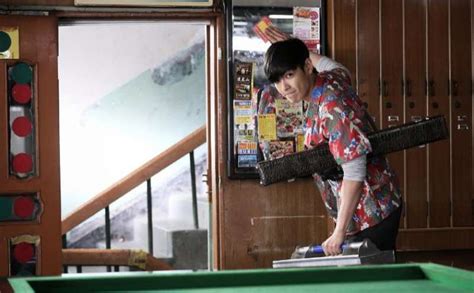 Tazza The Hidden Card 2014 Film Trailer Kritik