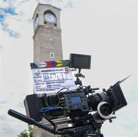 Sandık Kokusu dizisi konusu nedir Show Tv Sandık Kokusu oyuncuları kimler