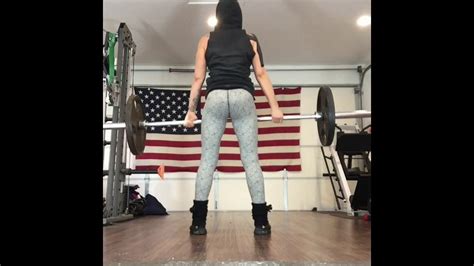 My Booty Does Jiggle Youtube