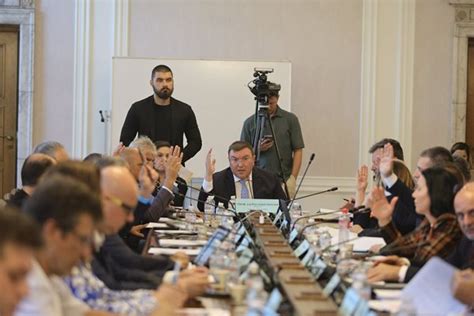 Здравната комисия отхвърли ветото на президента Радев върху промените в Закона за здравното