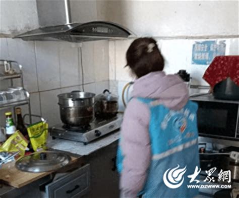 济宁高新区接庄街道古柳社区开展“访民问暖知需求 护航群众暖过冬”活动网格保障进行