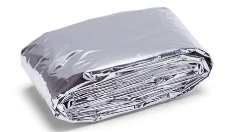 How do emergency blankets work? | Advnture
