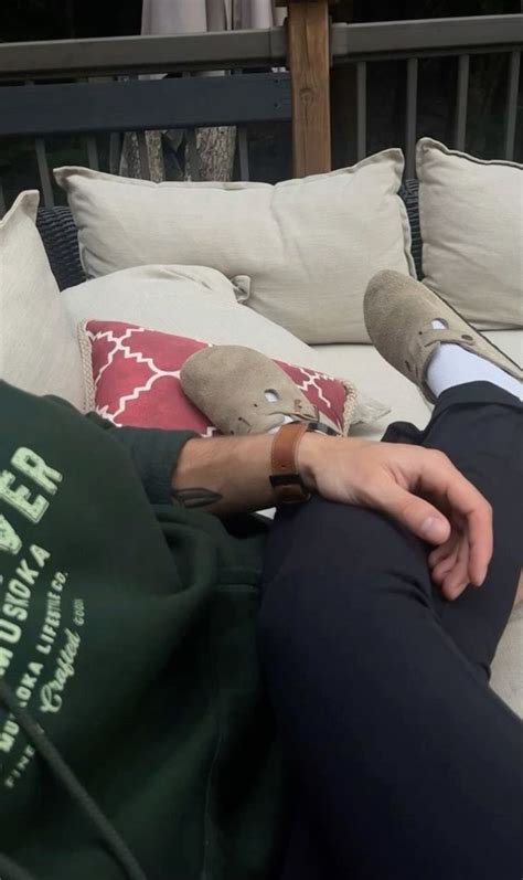 Pin By 𝓜 On Company In 2024 Cute Relationship Photos Lowkey