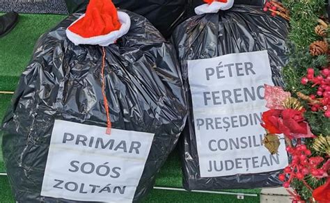 Primarul din Târgu Mureş primeşte un cadou pe cât de inedit pe atât de