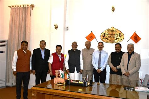 सावित्रीबाई फुले पुणे विद्यापीठात विद्यापीठ सल्लागार परिषदेची पहिली सभा