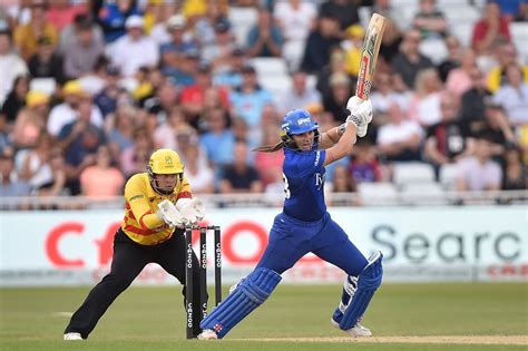 Amelia Kerr Made A 19 Ball 26
