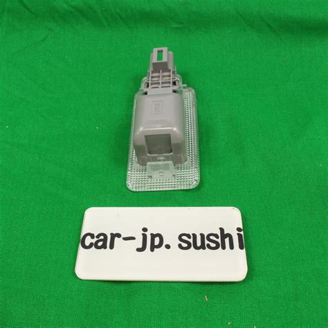 Toyota Oem Rav4 Aca3 15 22 Genuine Luggage Compartment Lamp Assy 81330