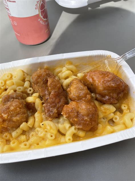 Trader Joes Reduced Guilt Mac N Cheese With Boneless Wings