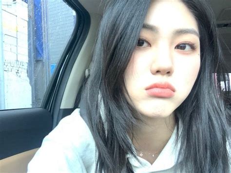 구입할 것에 있는 🦋님의 핀 얼짱 소녀 아름다운 연예인