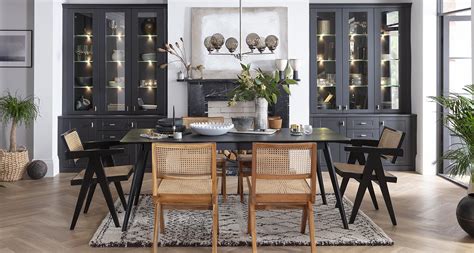 Bespoke Glass Display Cabinets Built In Cabinets