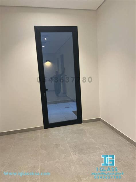 تركيب وتفصيل ابواب الألمنيوم زجاج سيكوريت والمنيوم الرياض