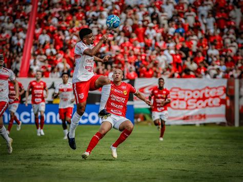 CRB derrota Vila Nova gol nos acréscimos e fora de casa Esportes