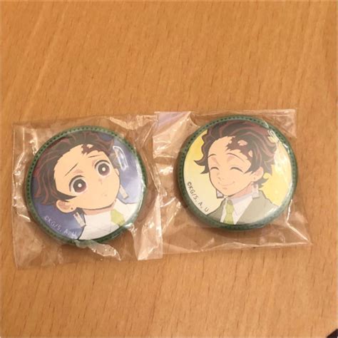 鬼滅の刃 Ufotable キメツ学園 キメ学 バレンタイン缶バッジ 竈門炭治郎 By メルカリ