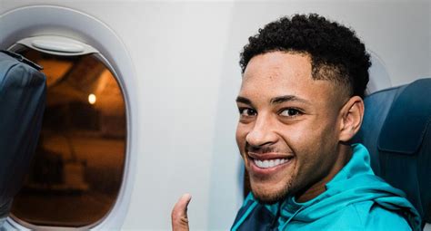 Barcelona Vitor Roque Fue Inscrito Ya Puede Jugar En Barça Y Será