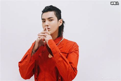 吴亦凡恋情疑似被曝光，粉丝纷纷表示吴亦凡确实需要谈恋爱了！ 明星 冰棍儿网