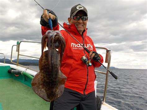 風で流れて 釣果情報 エギング船—ティップランのできる久勝丸！三重・紀伊長島の釣り船