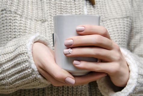 Welcher Nude Nagellack Passt Zu Mir Video Beautytipps Ch News