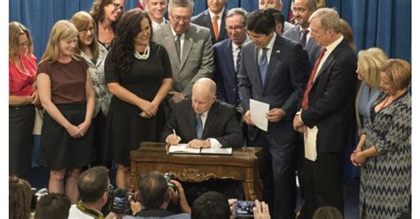 California Anti Gun Bills Signed Into Law Gun Age Raised To 21