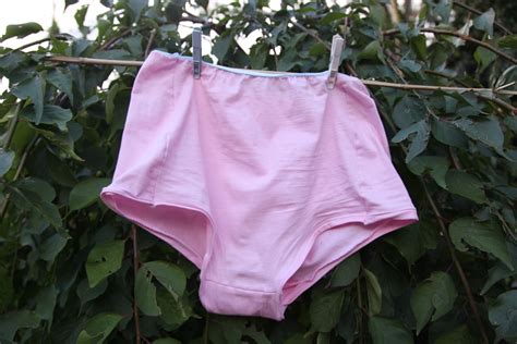Knickers