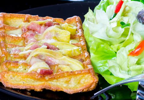 Recette De Gauffres Tartiflette Youcancookit Fr
