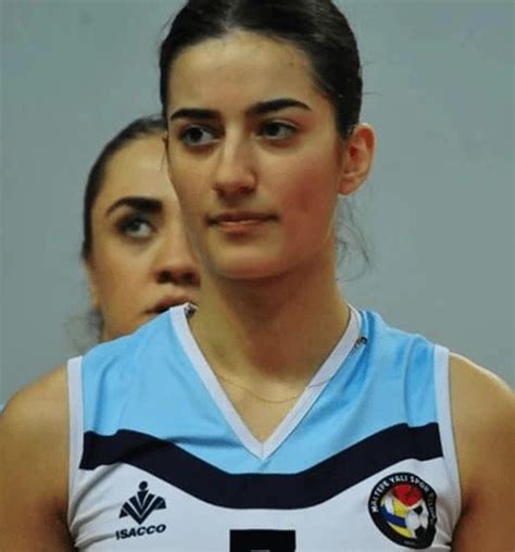 Ebru Şahinin Eşi Cedi Osmanın Eski Sevgilisi Bakın Kim çıktı Meğer