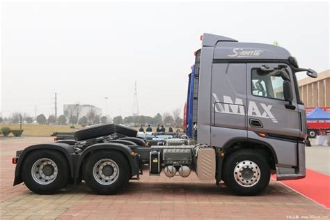 China New Sinotruk HOWO Max 460HP 510HP 6X4 Tractor Truck 10 Wheeler