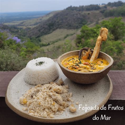 Feijoada De Frutos Do Mar Pé De Peixe