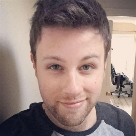 Daniel J Layton Daniel J Daniel J Layton Daniel