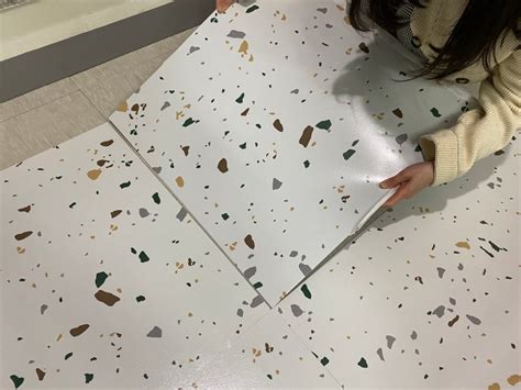 셀프 인테리어 접착식 데코타일 바닥 베란다 셀프 시공 방법과 후기 네이버 블로그