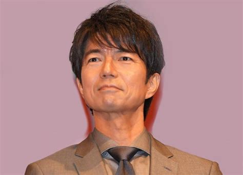 仲村トオル 遅刻して大物俳優に本で頭殴られ、現場戦慄 怒り一喝事件→怖い再現vtrに抗議「あんなもんじゃ」｜よろず〜ニュース