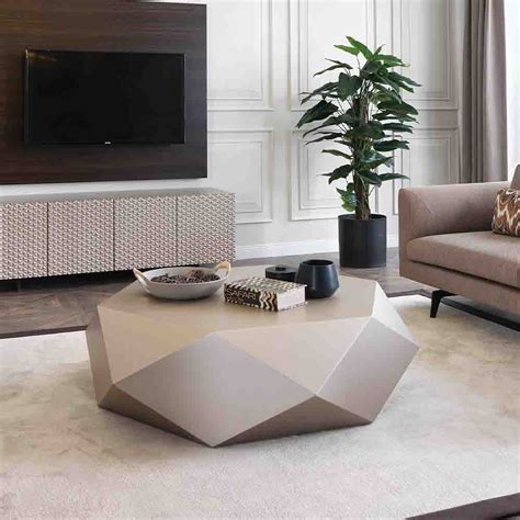 Abstract Wooden And Luxury Vittoria Coffee And Side Table By Iota In