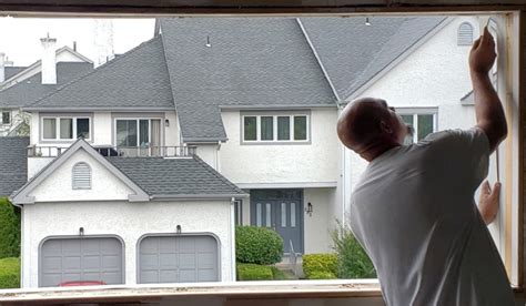 Thinking About Installing New Vinyl Replacement Windows Yourself