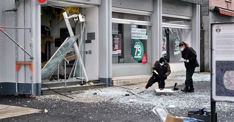 Reuters On Twitter Cash Loving Germans Fret Over Exploding Atms As
