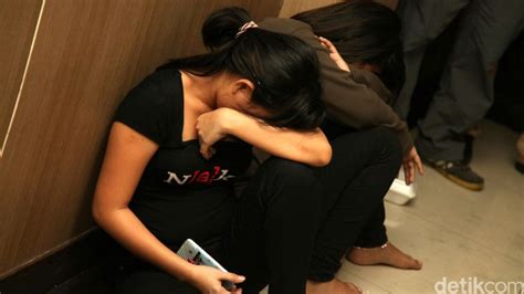 Gerebek Panti Pijat Di Jagakarsa Polisi Dapati Wanita Tanpa Busana