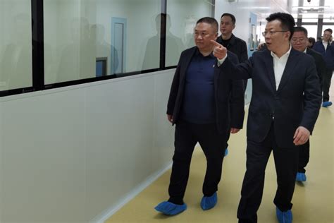 重庆市江北区陶世祥区长一行莅临康巨全弘视察指导 重庆康巨全弘生物科技有限公司