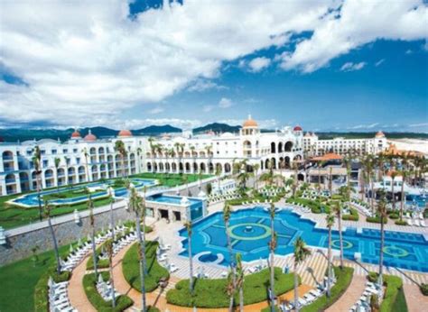 Resorts With Swimmable Beaches In Cabo 【 Which Los Cabos