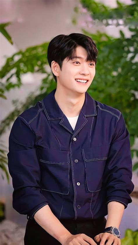 Pin Di Ke Dramas Aktor Korea Gambar Pacar Pria Tampan
