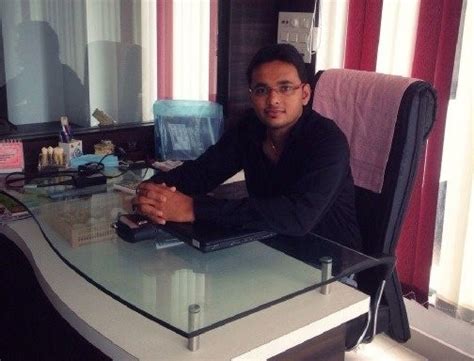 Dr Krutesh Patel Dentist Adajan Surat Drlogy