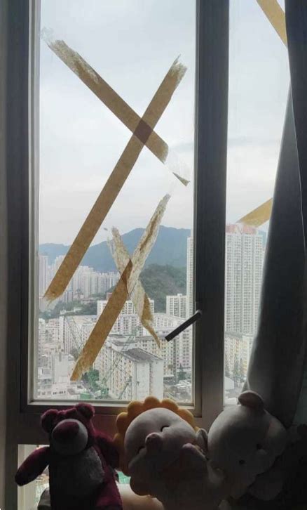 【家居diy】膠紙漬好難整走 即睇5招輕鬆清潔膠紙漬秘訣 Now 新聞