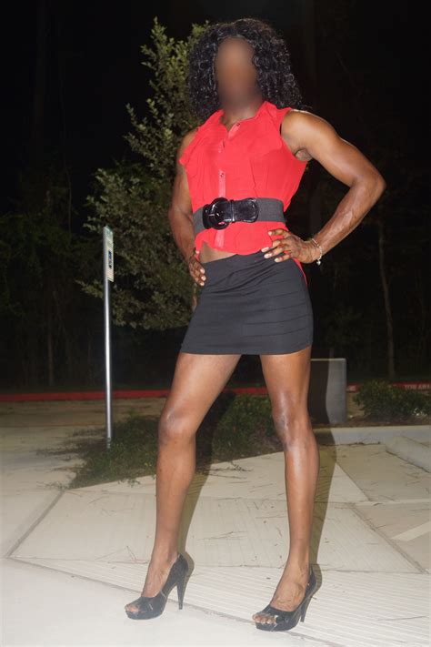 Ebony Crossdresser Sissy Gina Exhibition Whore 6 Photo 1