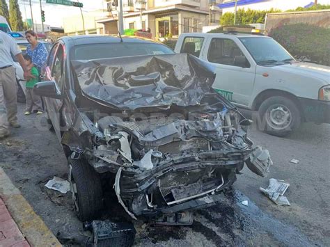Aparatoso Accidente Deja Tres Lesionados